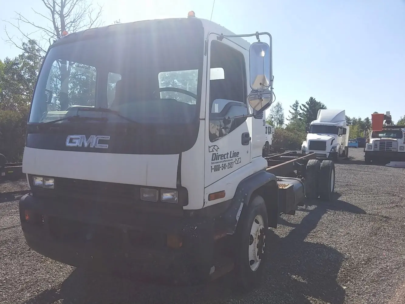 2000 GMC T7500 - Lomoca Heavy Truck Parts