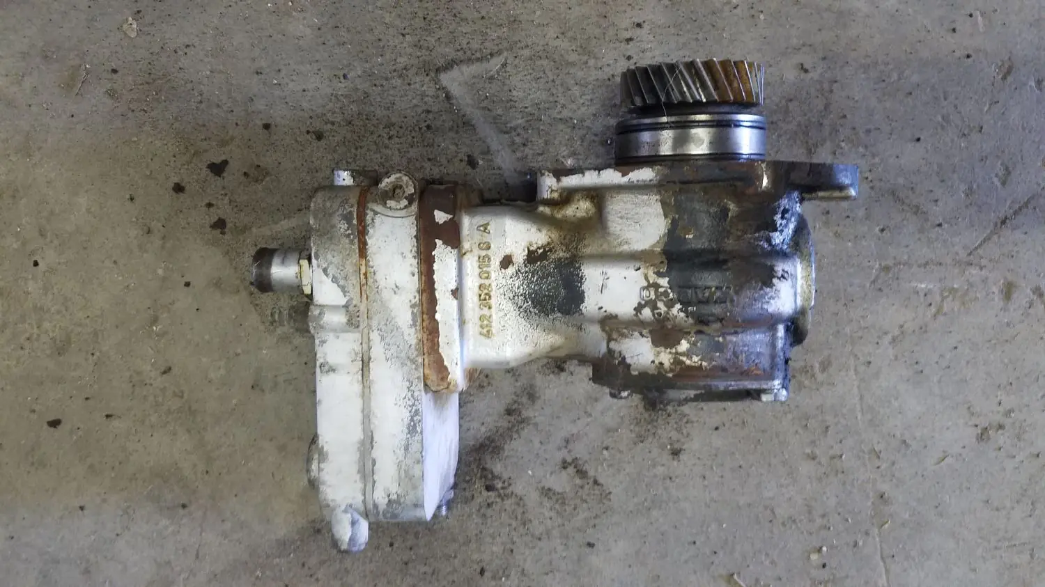 2005 Mercedes OM 460 LA Air Compressor For Sale - P/N 4123520156 ...