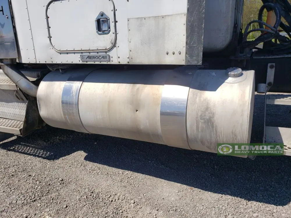 2006 Kenworth T800 Fuel Tank Bracket - Lomoca Heavy Truck Parts