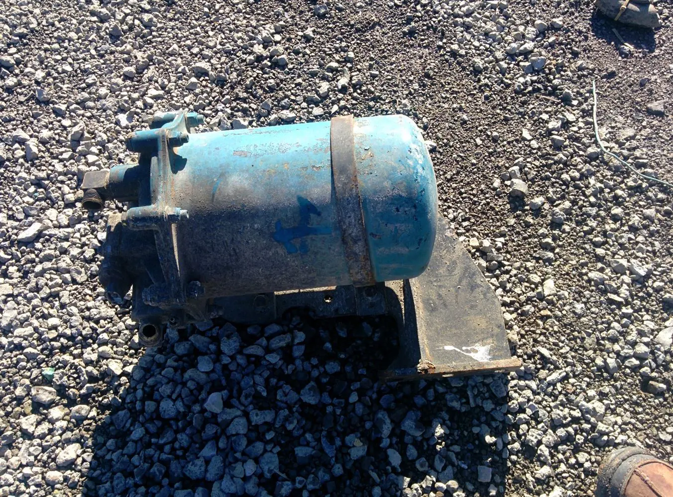 2006 Mack CX 613 Air Dryer - Lomoca Heavy Truck Parts