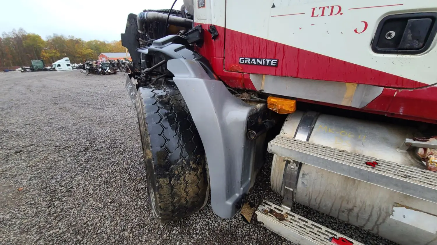 2007 Mack CT713 Fender Extension - Lomoca Heavy Truck Parts