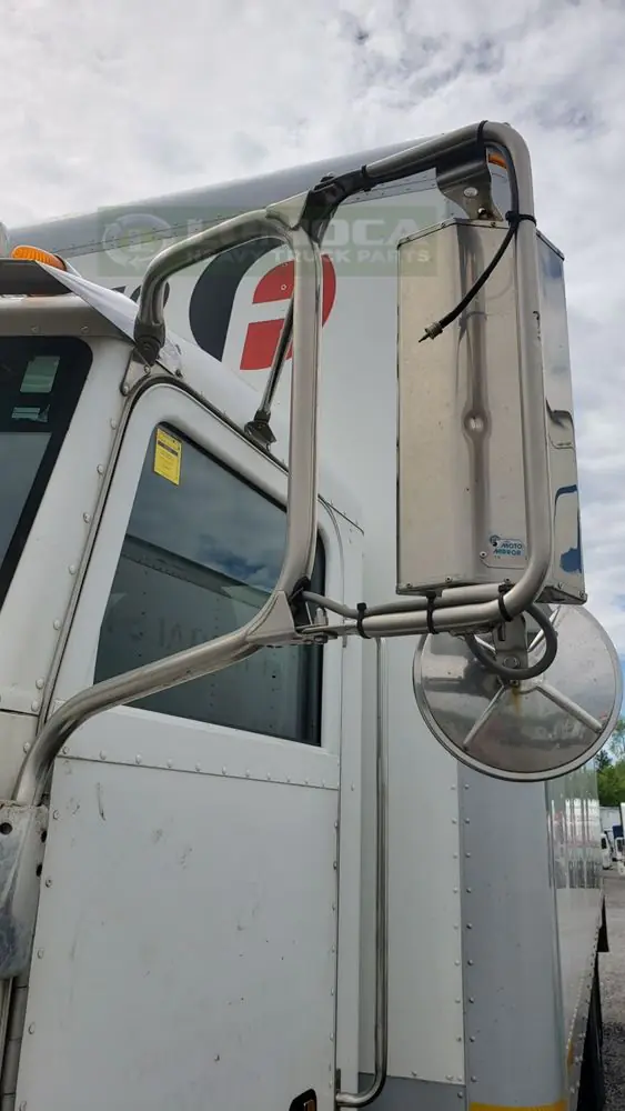 2007 Peterbilt 335 Side View Mirror - Lomoca Heavy Truck Parts
