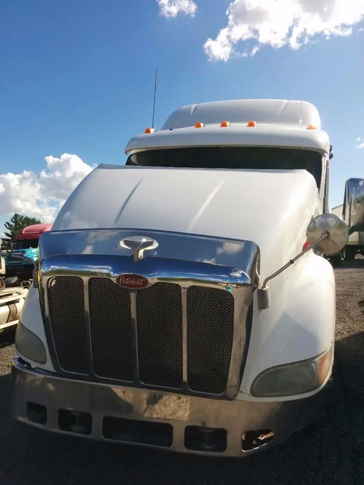2007 Peterbilt 387 - Lomoca Heavy Truck Parts