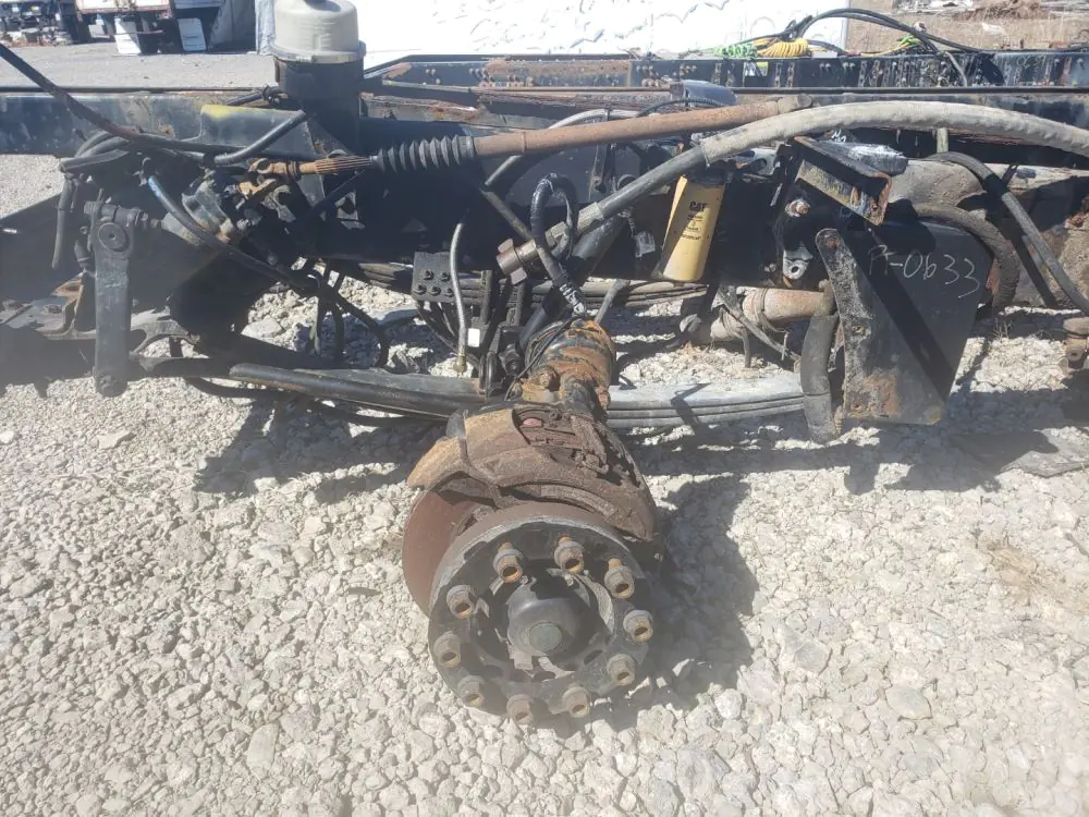 2010 Peterbilt 367 Front Axles, Complete - Lomoca Heavy Truck Parts