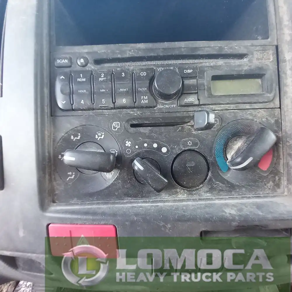 2012 Isuzu NRR Dash Control Module - Lomoca Heavy Truck Parts