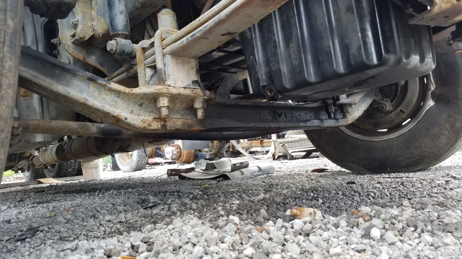 2014 Freightliner detroit Front Steer Axle For Sale - Lomoca Heavy ...