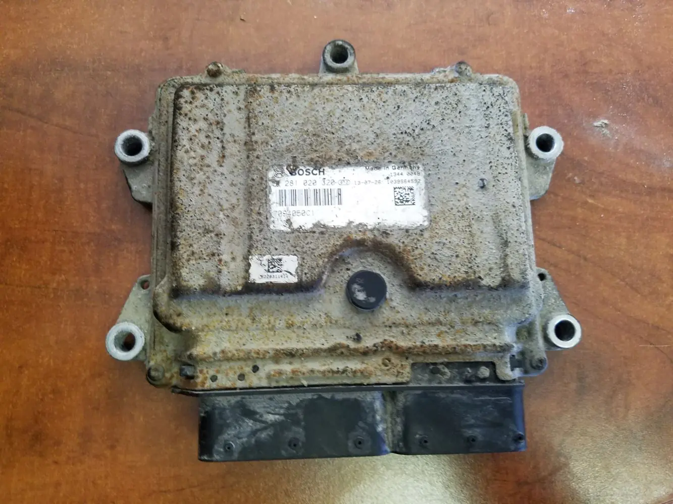 2014 International DuraStar 4300 Vehicle ECM For Sale- P/N 0281020320 ...