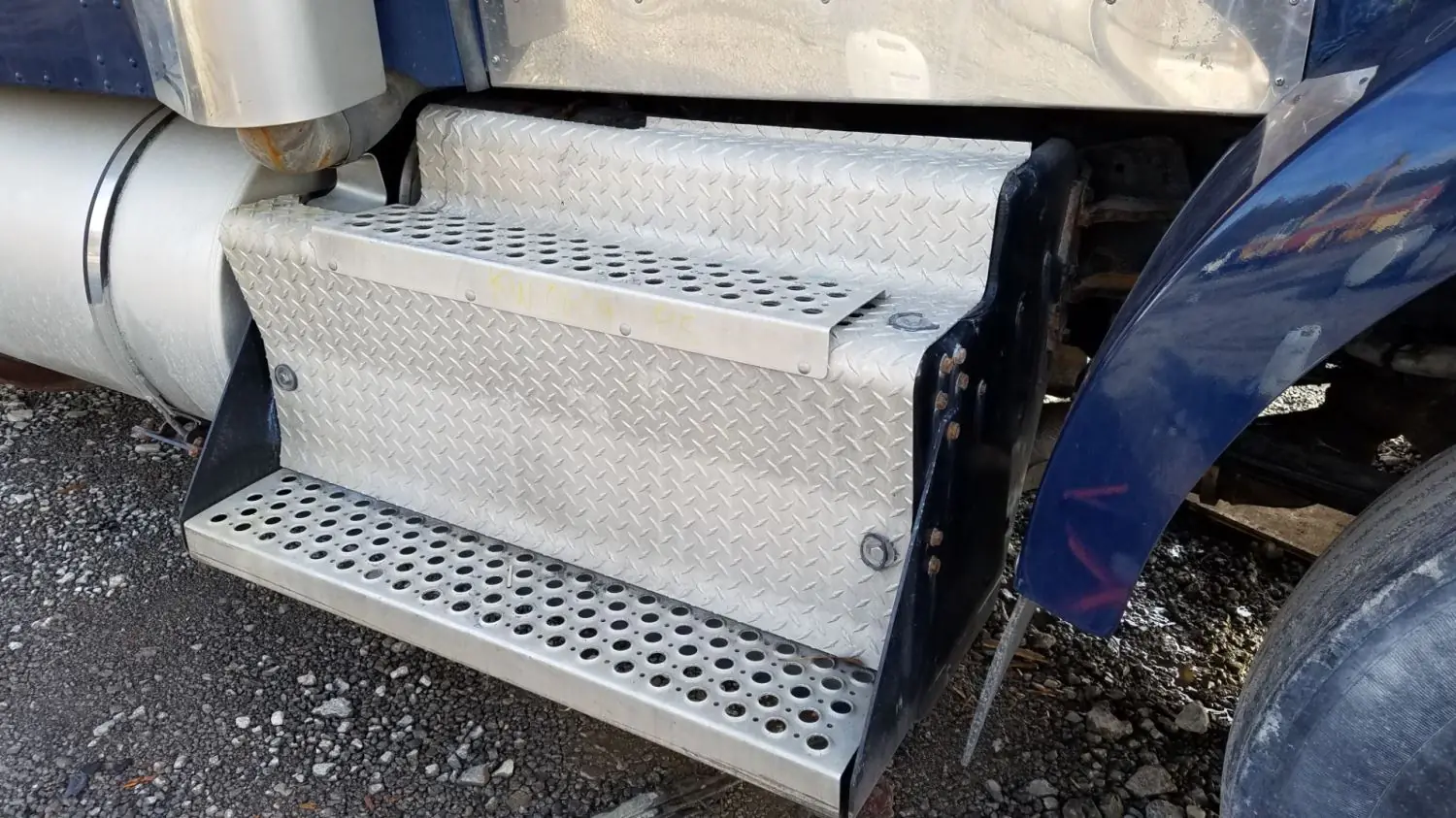 2014 Kenworth T800 Diesel Particulate Filter (DPF) - Lomoca Heavy Truck ...