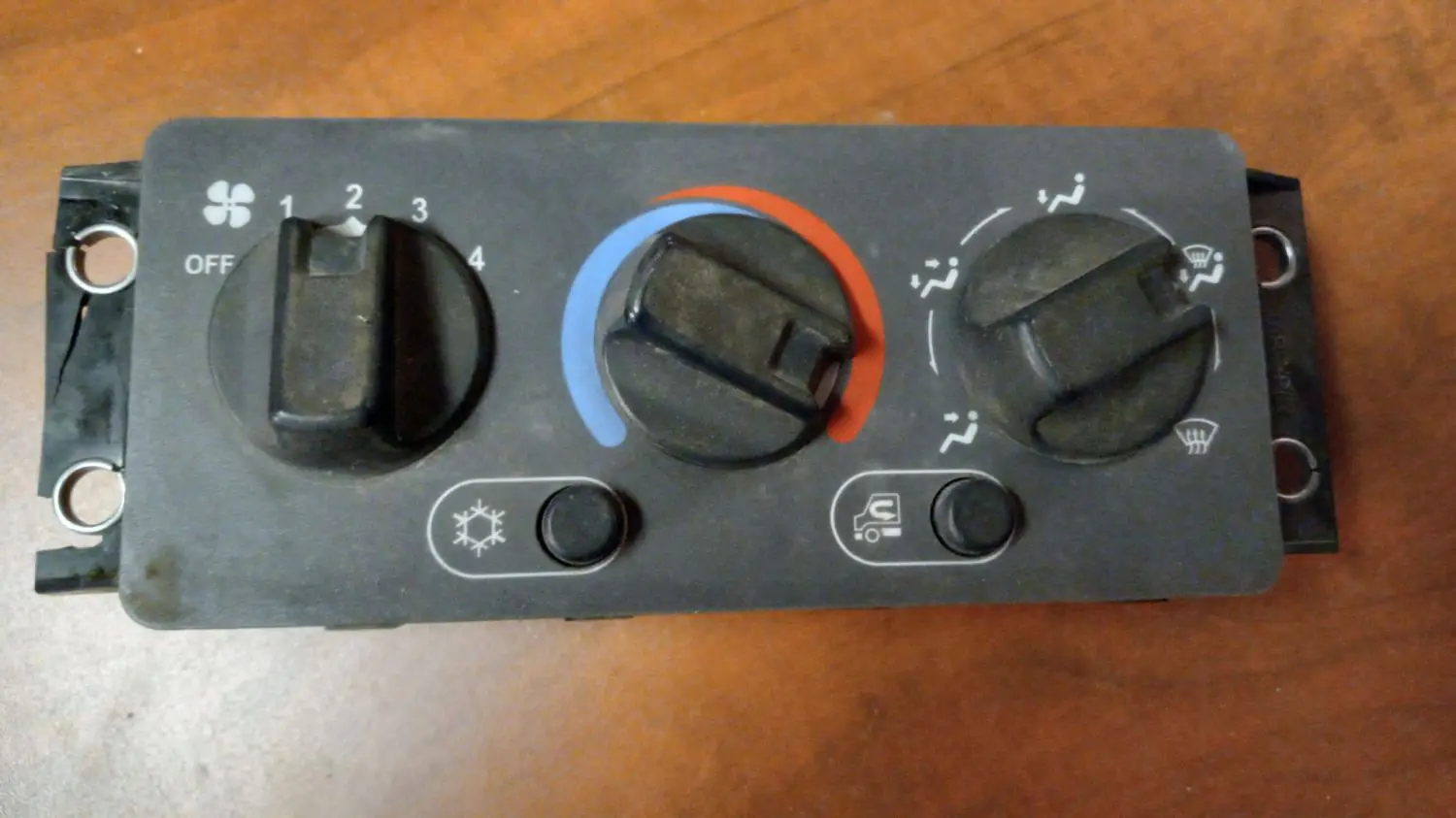 2014 Mack CXU613 Heater/AC Control Assembly - Lomoca Heavy Truck Parts