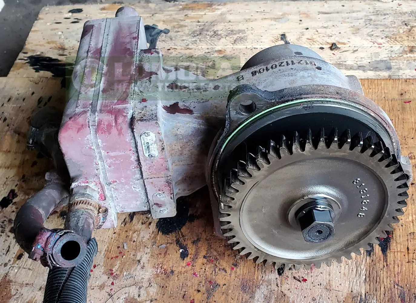 2014 Mack CXU613 Air Compressor - Lomoca Heavy Truck Parts