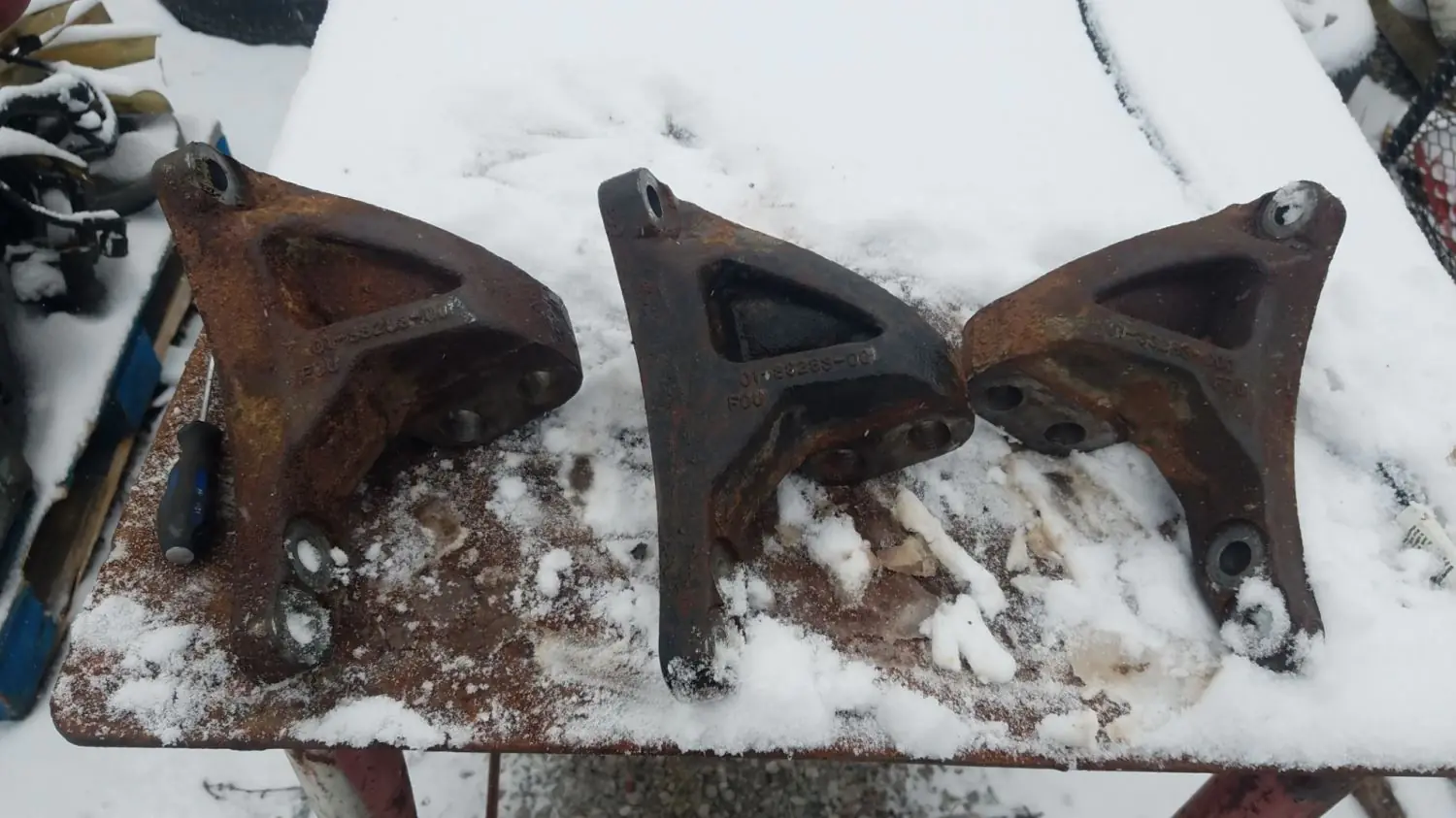 2015 Detroit DD15 Engine Mount For Sale - P/N 01-33283-001 - Lomoca ...