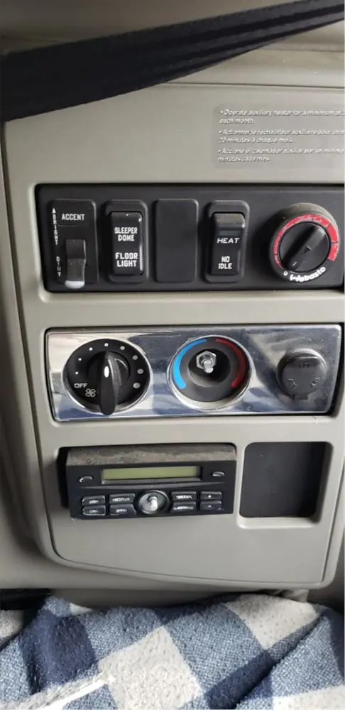 2015 International PROSTAR Dash Control Module - Lomoca Heavy Truck Parts