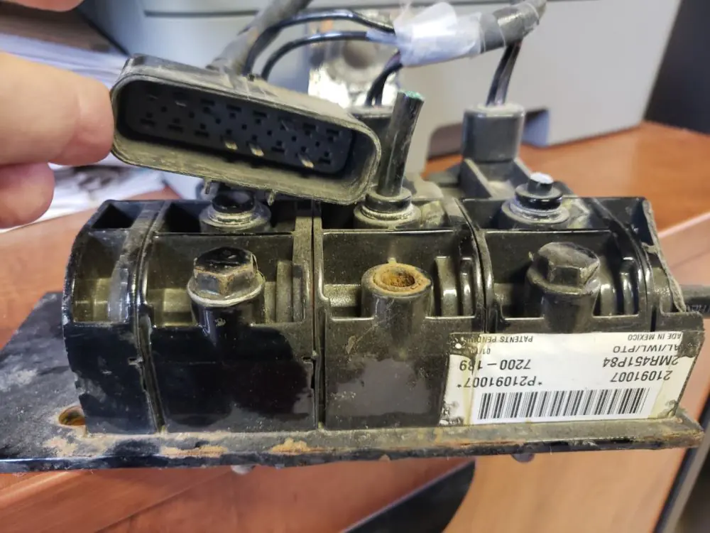 2015 Mack GU813 Exterior Misc Part - Lomoca Heavy Truck Parts