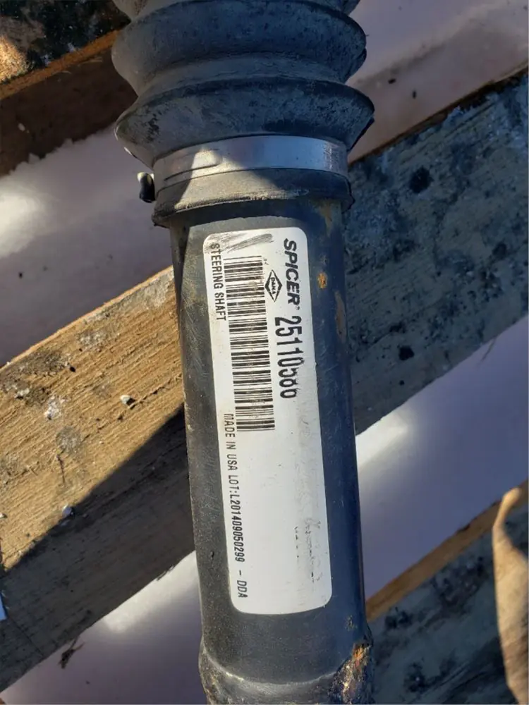 2015 Mack GU813 Steering Shaft - Lomoca Heavy Truck Parts