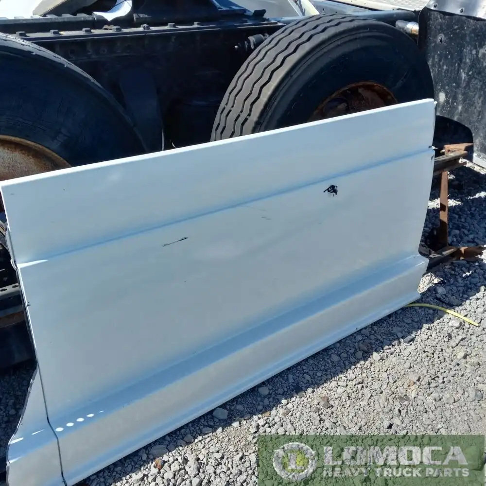 2016 Freightliner Cascadia Cab Fairing - Lomoca Heavy Truck Parts