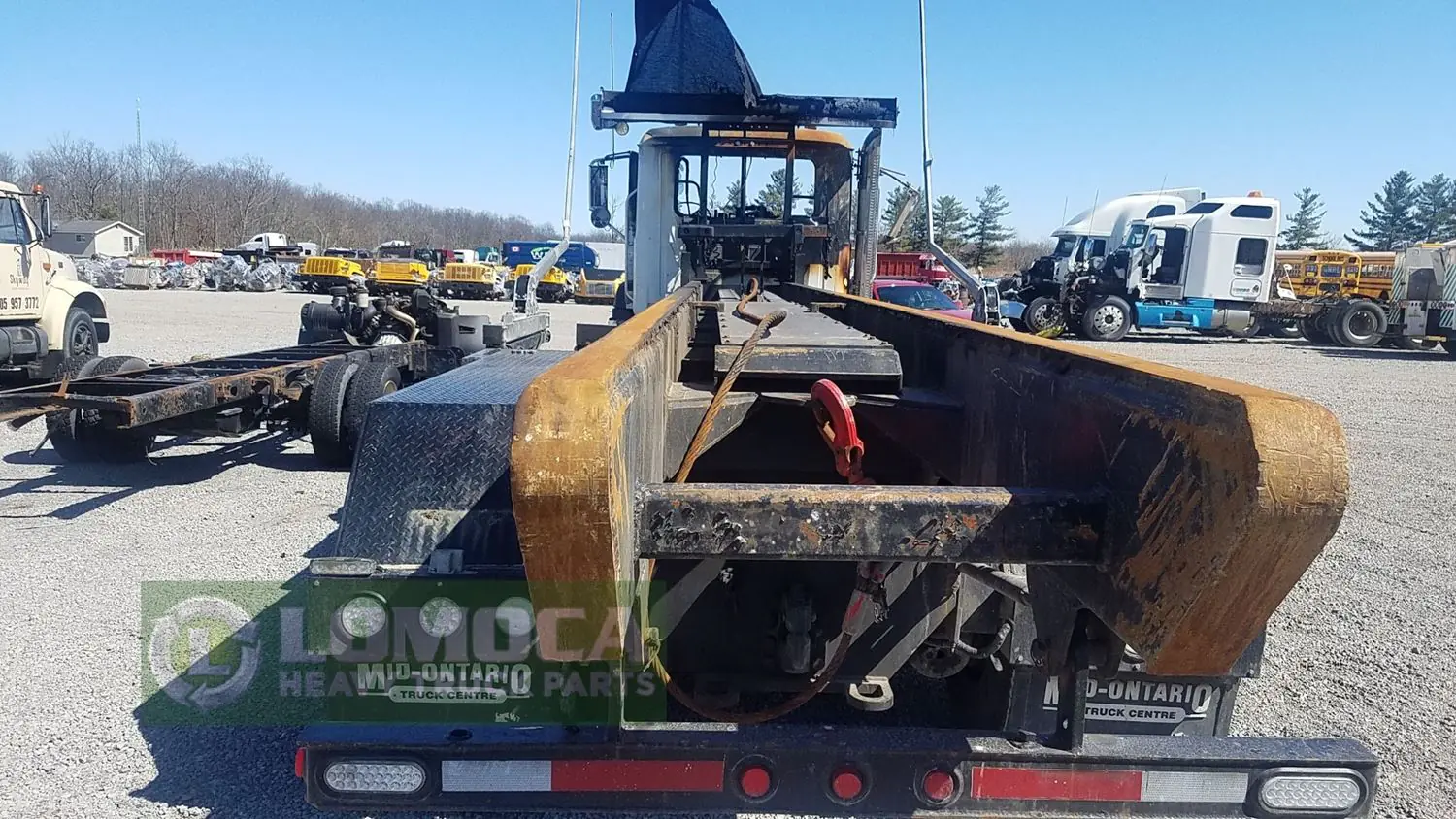 2017 Mack GU813 - Lomoca Heavy Truck Parts