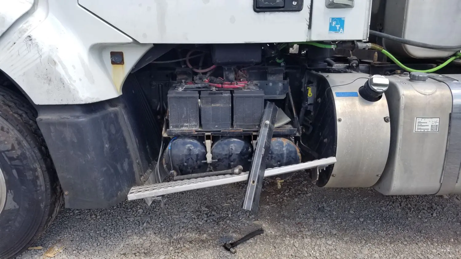 2017 Volvo VHD Air Tank - Lomoca Heavy Truck Parts