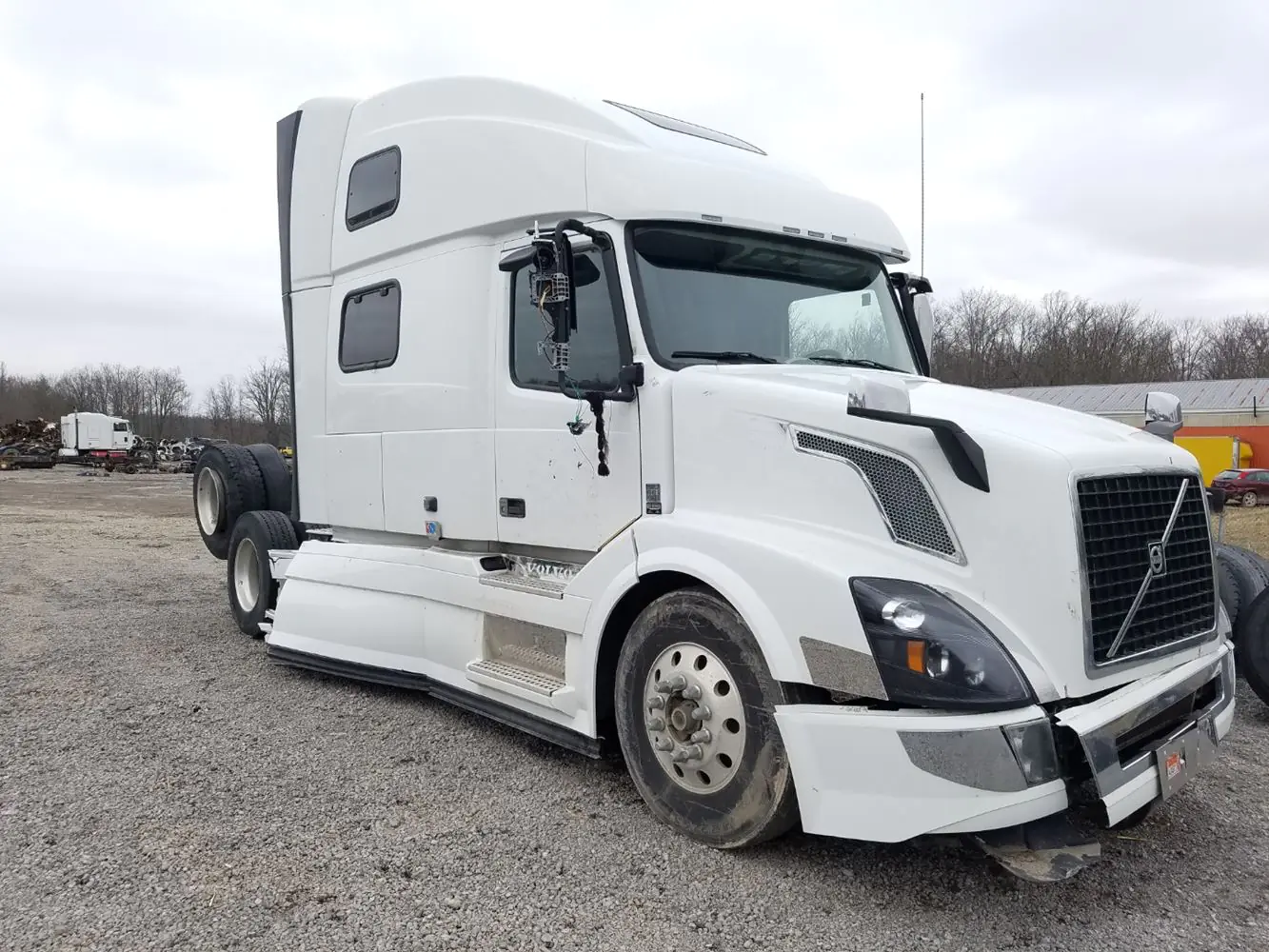 2017 Volvo VNL - Lomoca Heavy Truck Parts