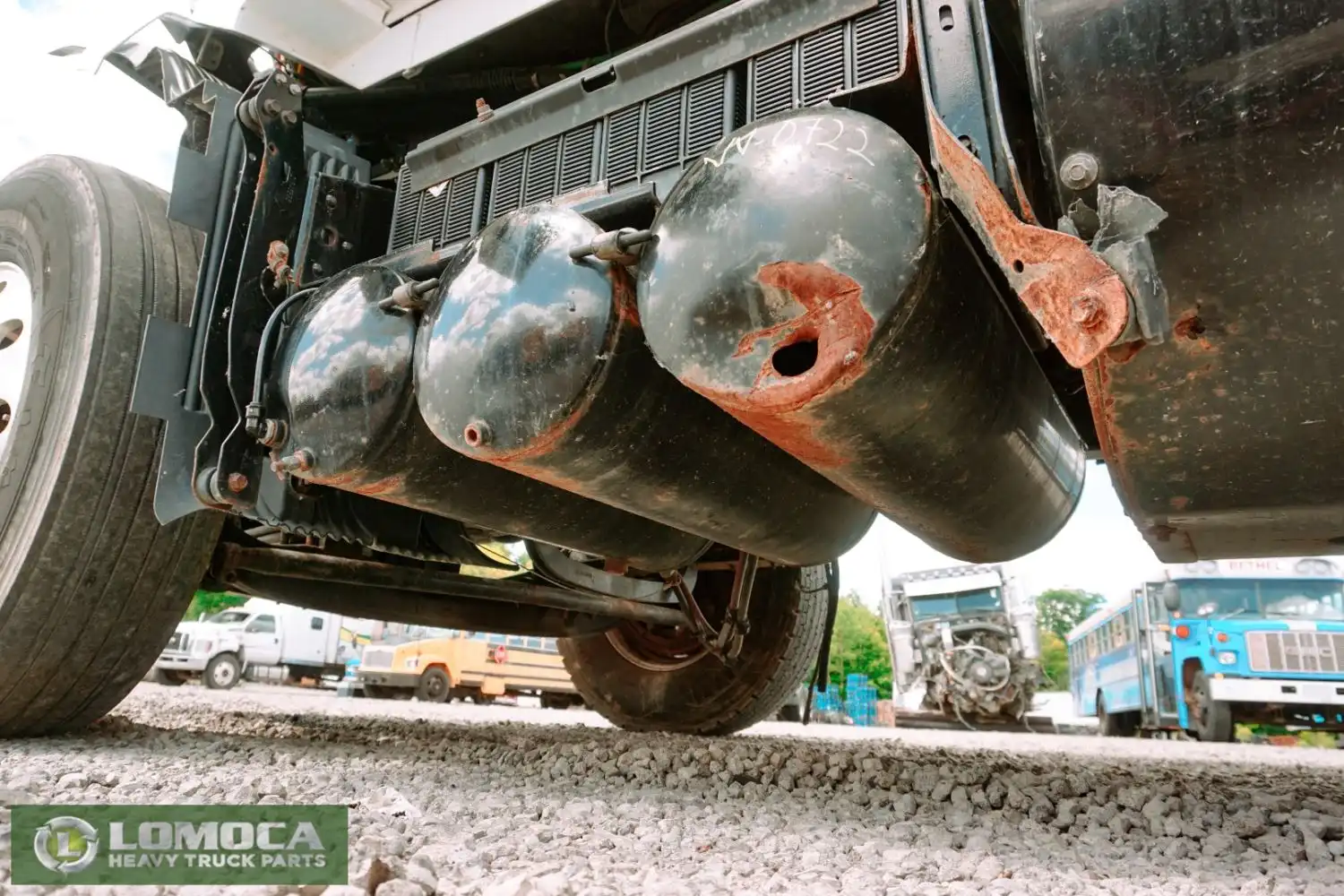 2019 Volvo VNL Air Tank - Lomoca Heavy Truck Parts