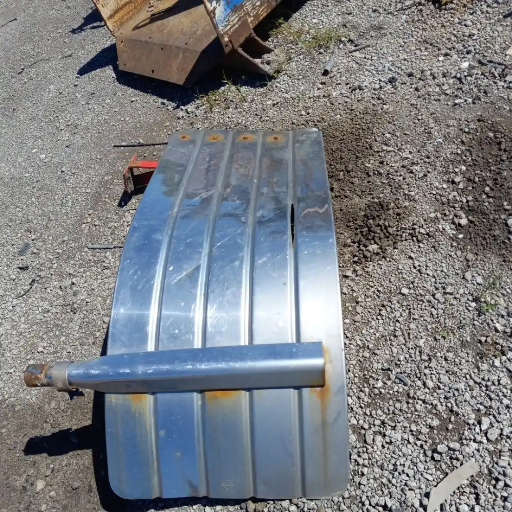 2018 Kenworth W900 Rear Quarter Fender - Lomoca Heavy Truck Parts