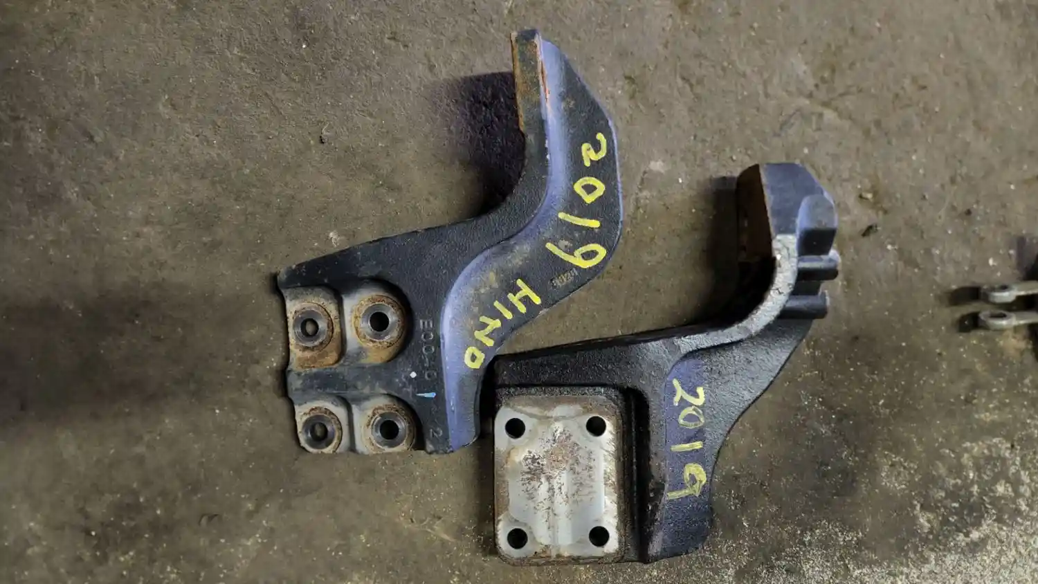 2019 Hino J08E-VB Engine Mount For Sale - P/N other - Lomoca Heavy ...