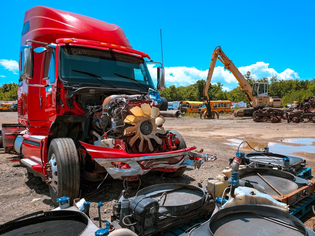 The History of Scrap Yards in Society - Lomoca Heavy Truck Parts