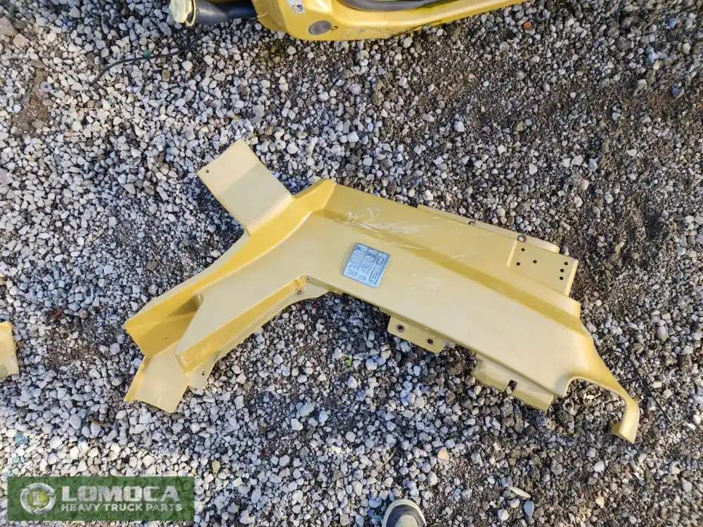 2009 Volvo VNL Cowl - Lomoca Heavy Truck Parts