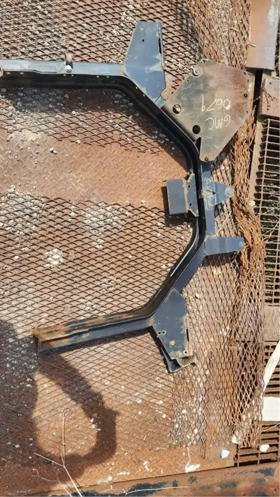 2007 GMC T7500 Frame & Crossmember - Lomoca Heavy Truck Parts
