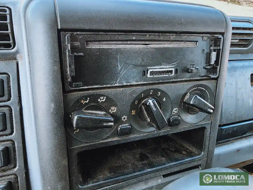 2008 Sterling 360 COE 40/45 Heater/AC Control Assembly - Lomoca Heavy ...