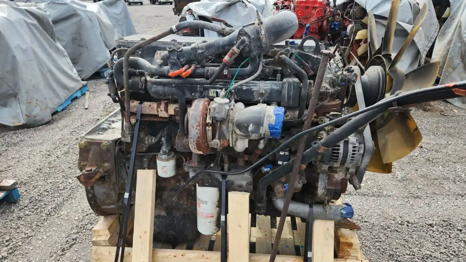 2004 International 7600 Engine Assembly - Lomoca Heavy Truck Parts