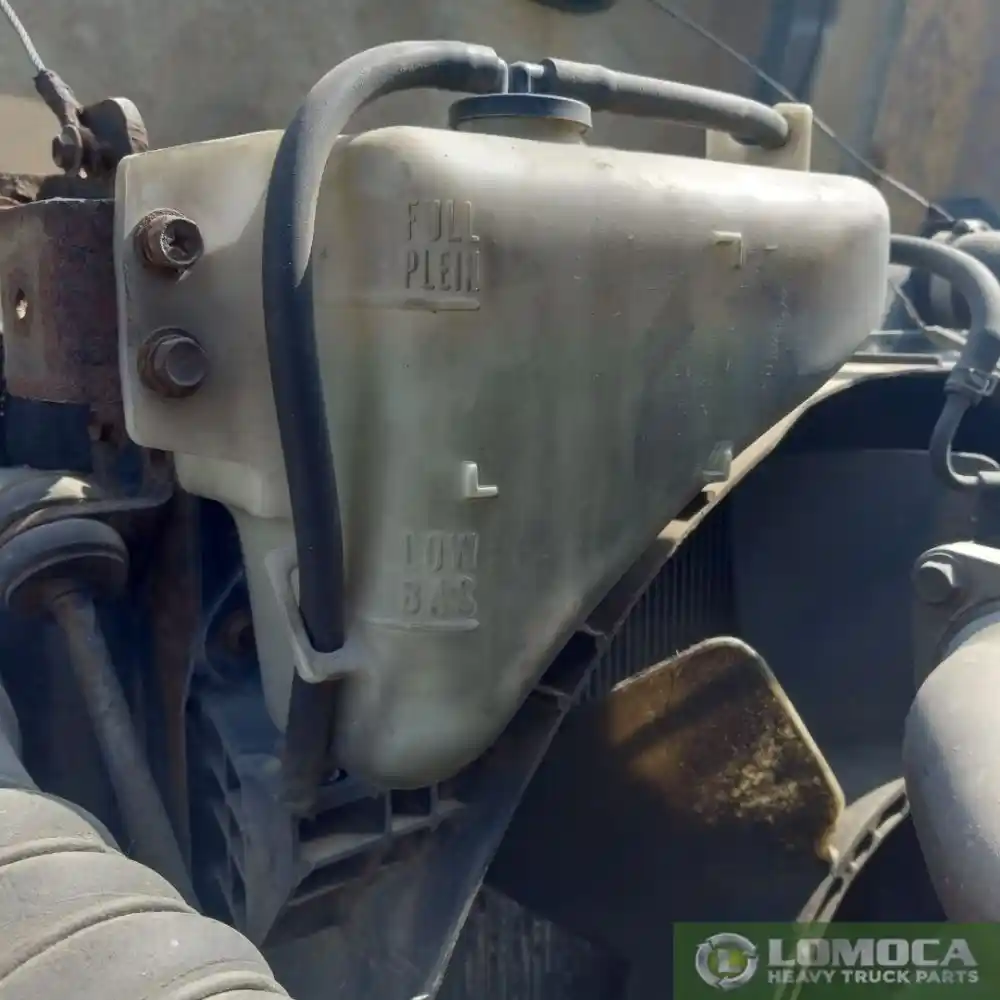 2005 Hino 308 Coolant Reservoir - Lomoca Heavy Truck Parts