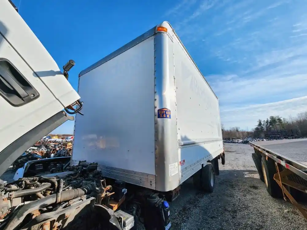2016 Isuzu NRR Truck Boxes/Body - Lomoca Heavy Truck Parts