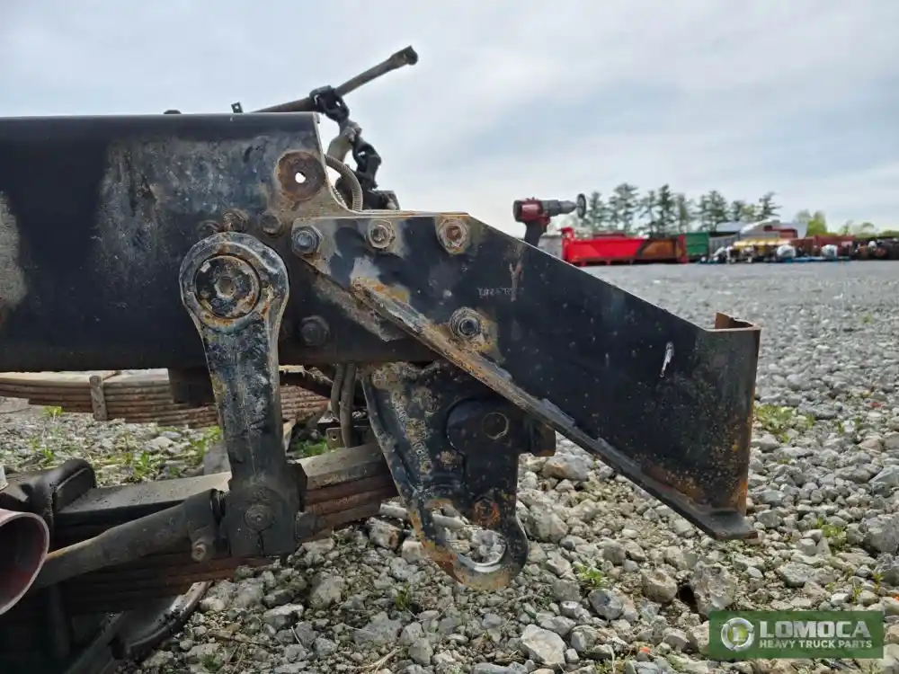 2004 Mack CV713 Granite Horns (Frame) - Lomoca Heavy Truck Parts