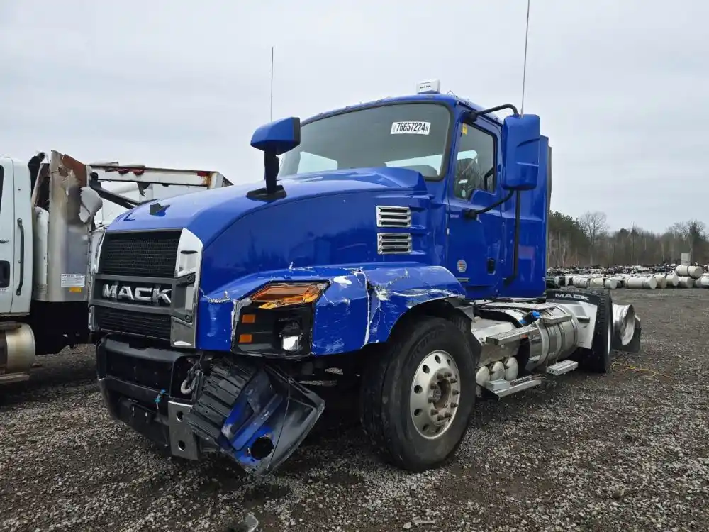 2022 Mack Anthem - Lomoca Heavy Truck Parts