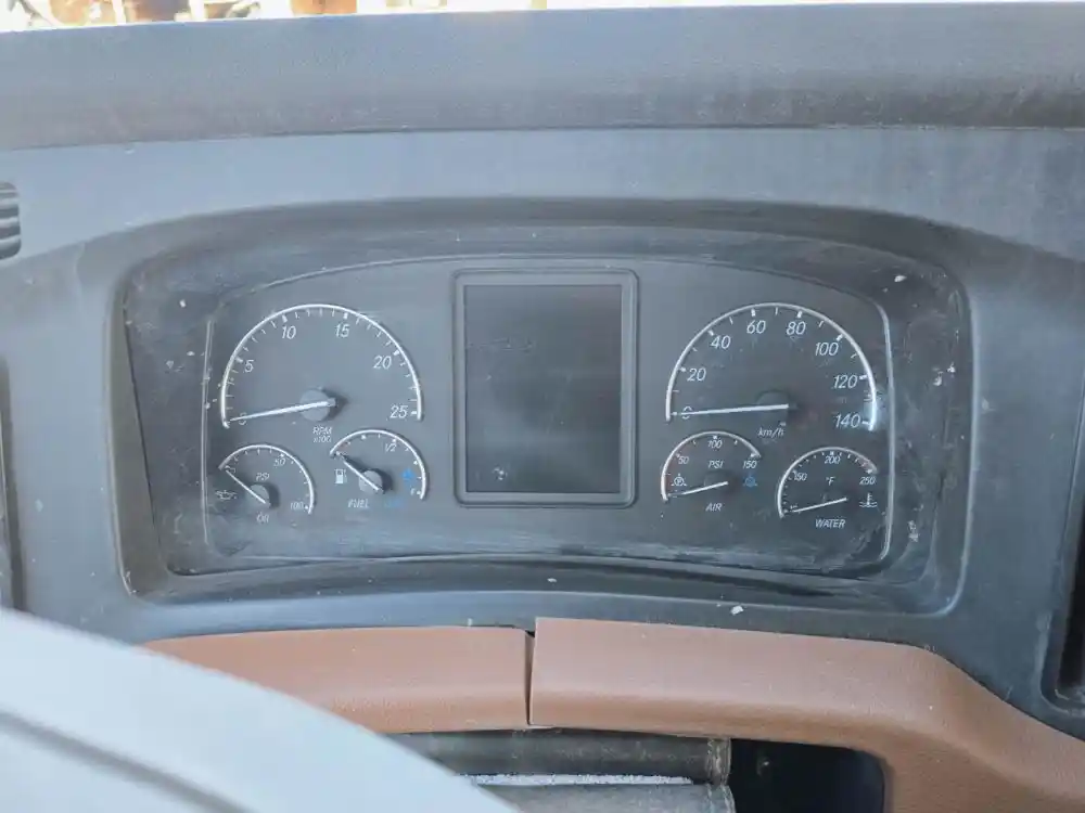 2019 Freightliner Cascadia 126 Instrument Cluster - Lomoca Heavy Truck ...