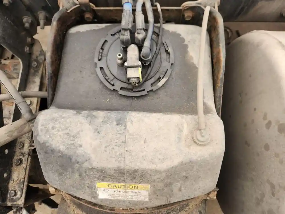 2020 Freightliner Cascadia 126 DEF Tank - Lomoca Heavy Truck Parts